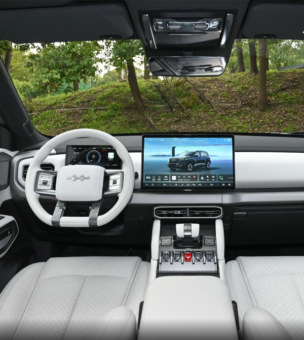 2025 Formula Leopard Titanium 3