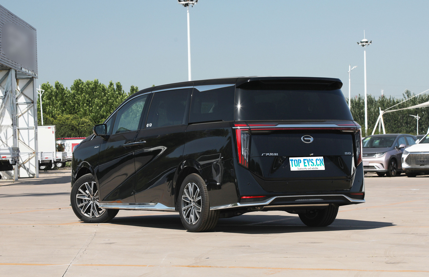 GAC TRUMPCHI M8 Master