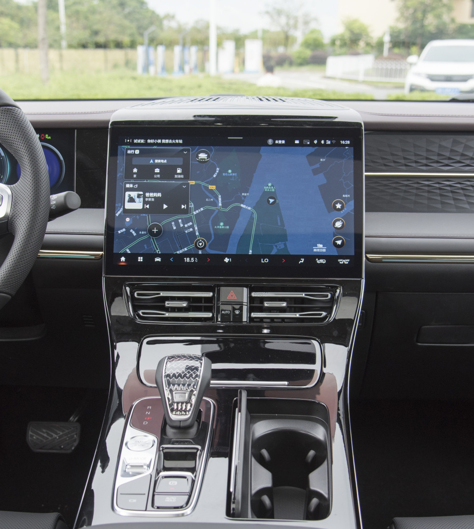 GAC TRUMPCHI M8 Master